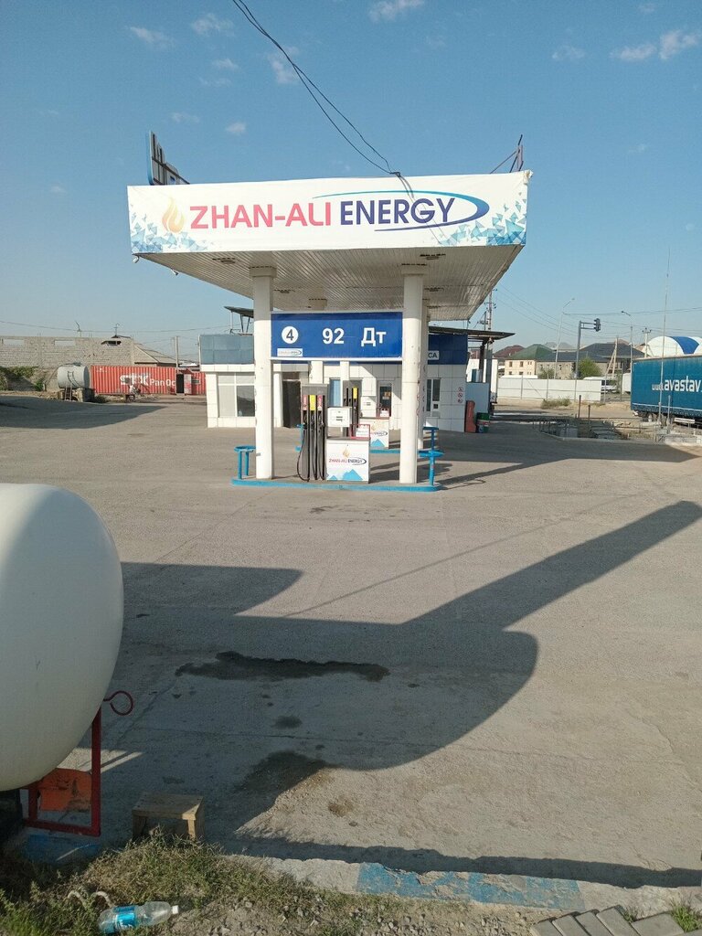 Benzin istasyonu Zhan-ali Energy, Çimkent (Şımkent), foto