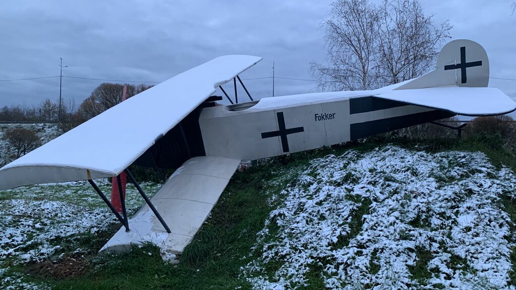 Teknoloji anıtı Самолëт, Pskov, foto
