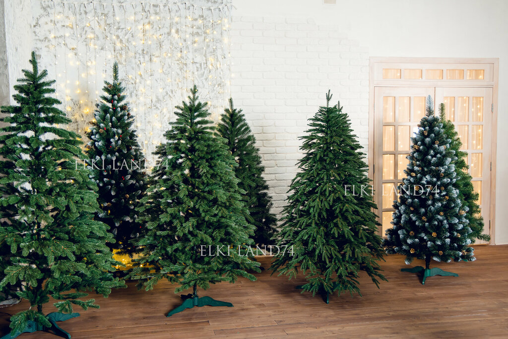 Yapay çam ağaçları ve süsleri Elki Land 74, Çeliabinsk, foto