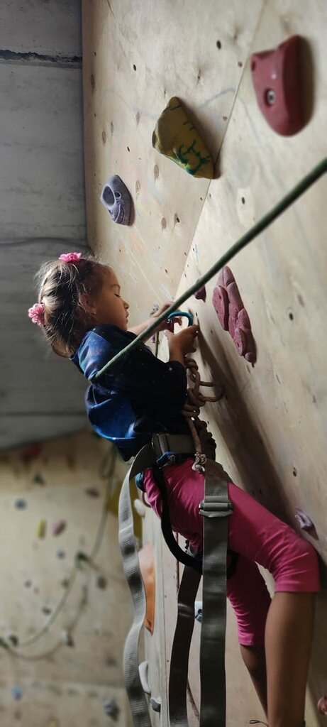 Spor kurumları Семейный клуб Ставрос, Taganrog, foto