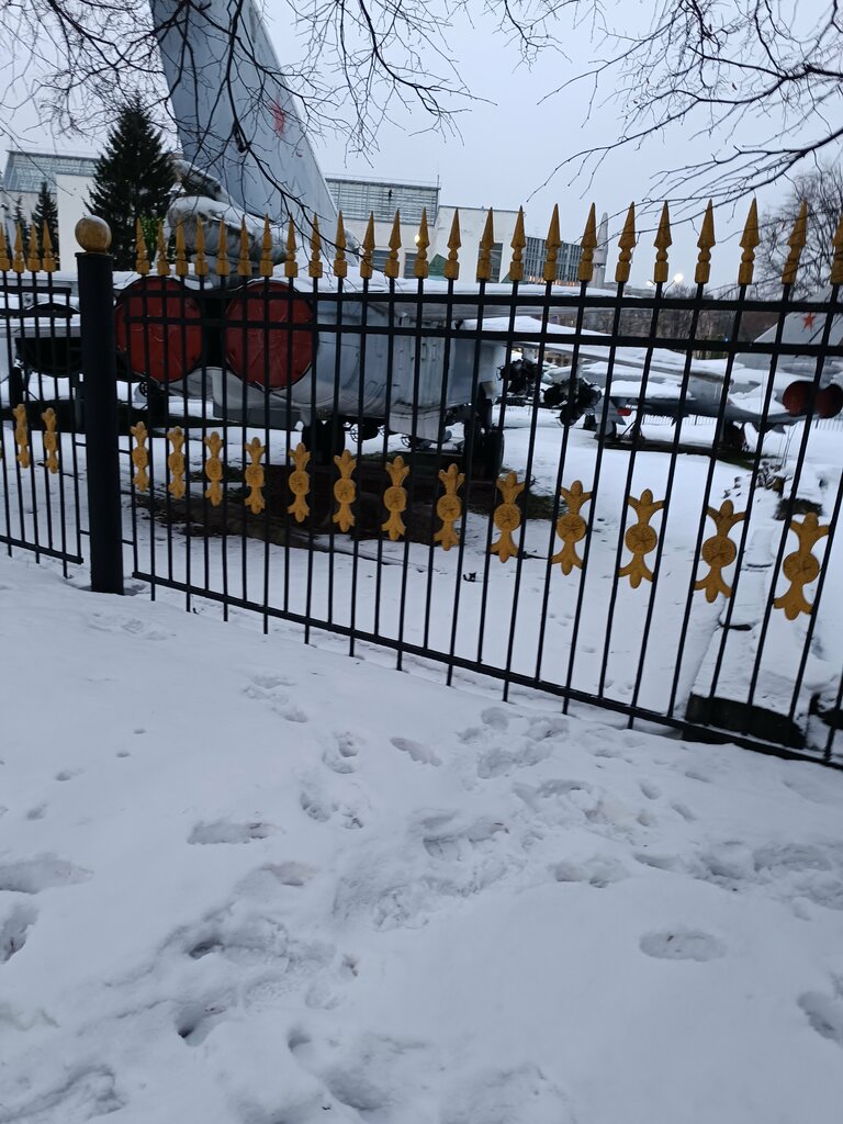 Teknoloji anıtı Бомбардировщик Су-24, Moskova, foto