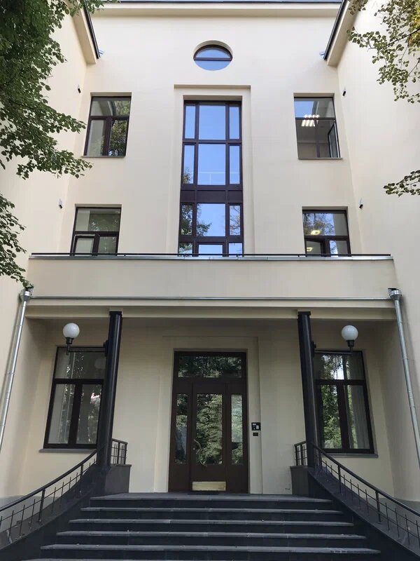 Avukatlar Meshkov and partners, Moskova, foto