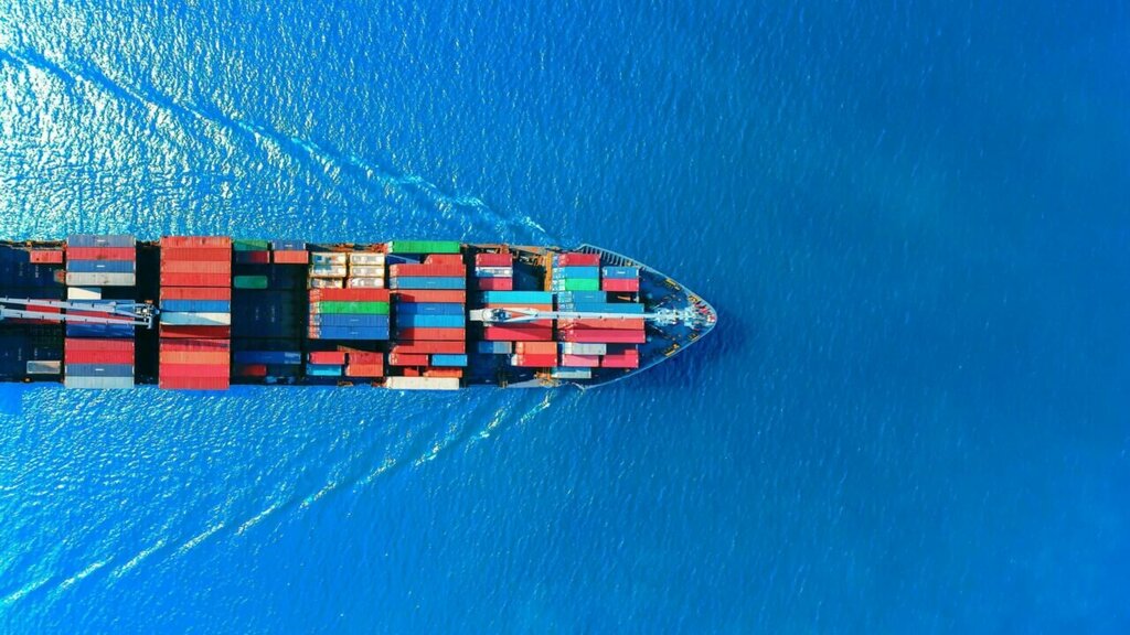 Deniz taşımacılığı Genio Shipping, Dubai, foto