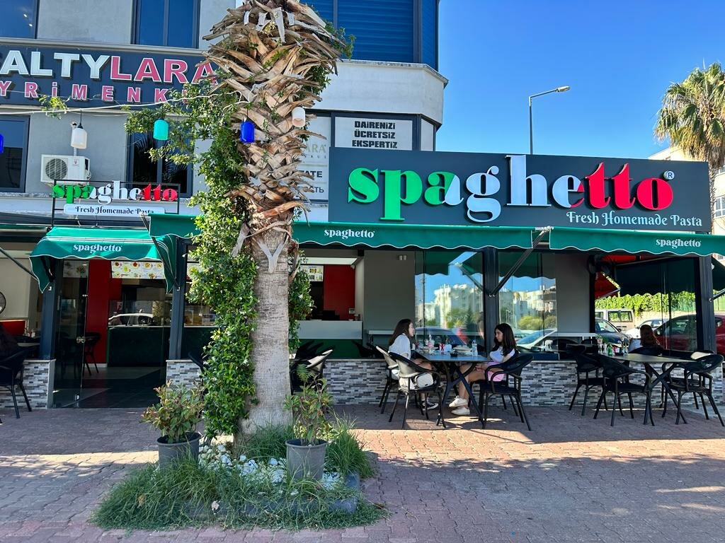 Restoran Sphagetto Lara, Antalya, foto