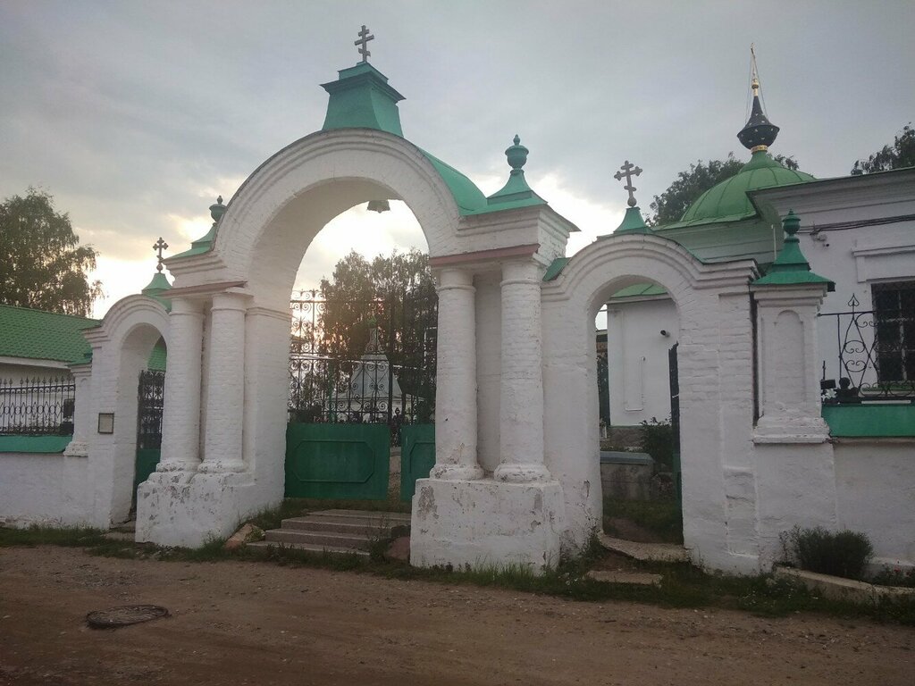 Mezarlıklar Смоленское кладбище, Yaroslavl, foto