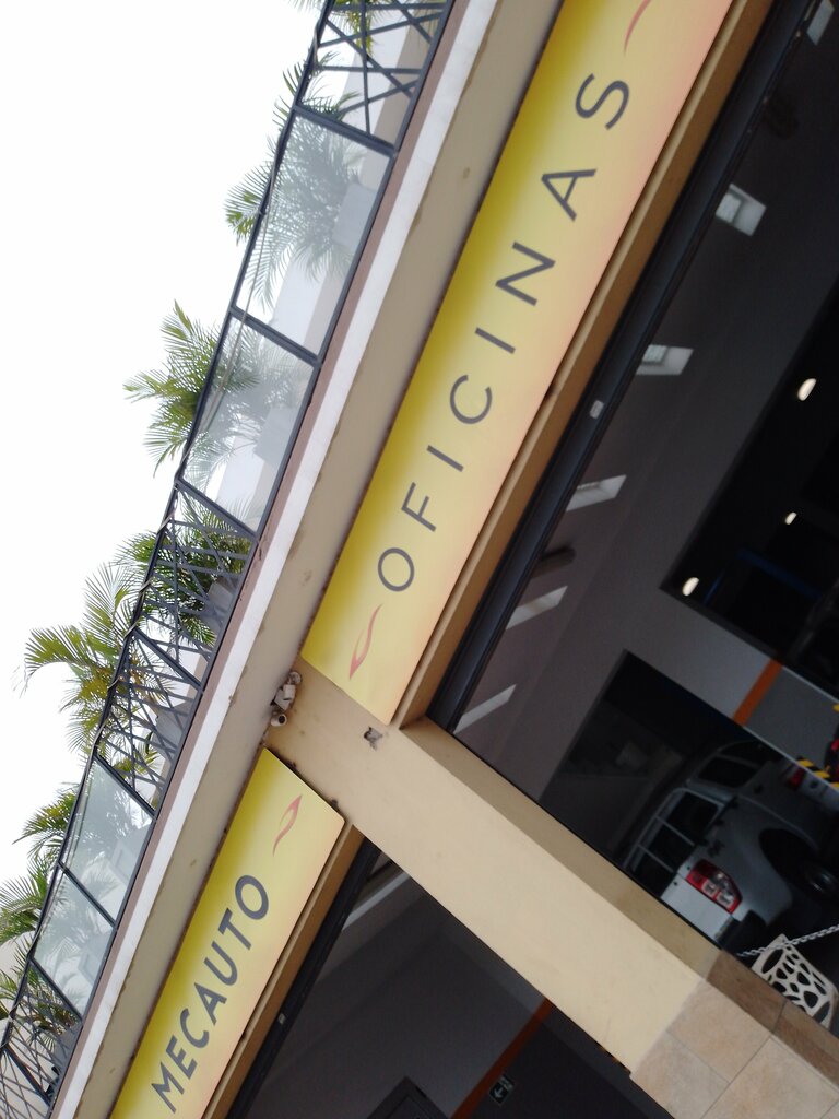 Otomobil servisi Mecauto Oficinas Samba, Loanda, foto