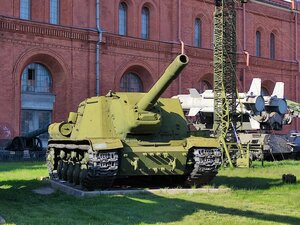 152-мм самоходная установка образца 1944 года ИСУ-152 (Saint Petersburg, Artilleriyskiy Island), teknoloji anıtı  Saint‑Petersburg'dan