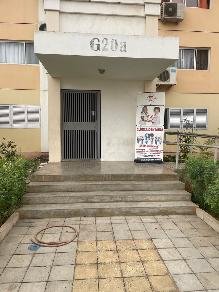 Özel ağız ve diş sağlığı klinikleri ve muayenehaneleri Odonto Valente Clínica Dentária, Loanda, foto