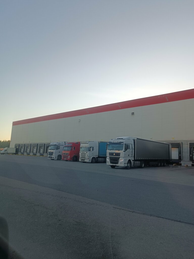 Elektrik ve benzinle çalışan aletler Torgovy dom Severo-Zapadny, Moskova ve Moskovskaya oblastı, foto