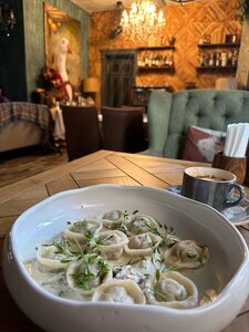 Glupiy Frantsuz (Kozlova Street No:42, Rostov-on-Don), restoran  Rostov‑na‑Donu'dan