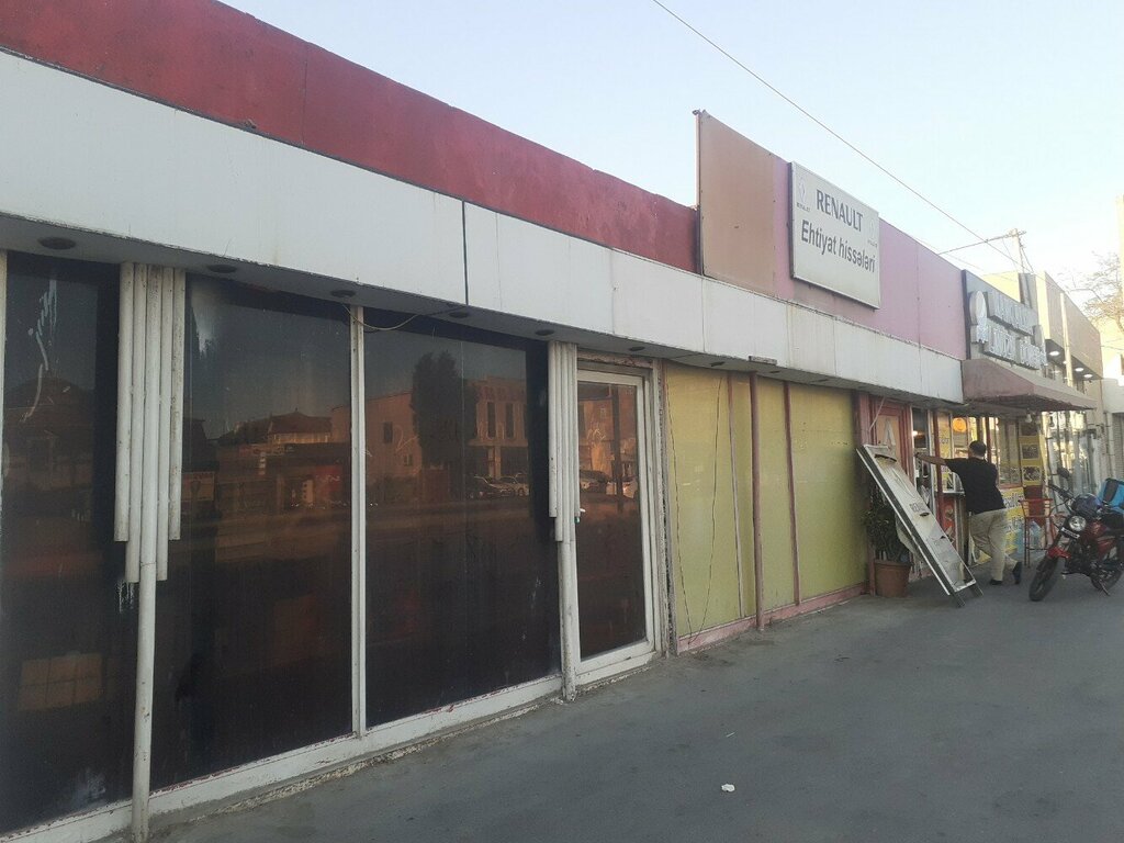 Otomobil yedek parçaları Auto Spare Parts Store, Bakü, foto
