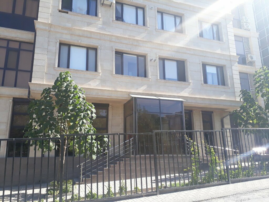 Adliye personeli Private bailiff Maulenuly Nurbol, Çimkent (Şımkent), foto
