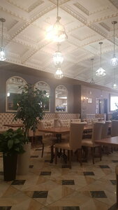 Revizor (Gogolya Street No:2), kafe  Yoshkar‑Ola'dan