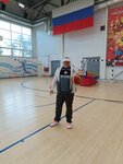 Юбилейный (proyezd Sopochinskogo No:10), çok amaçlı spor tesisleri  Kogalym'dan