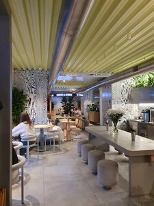 Kuta X Chang (Nekrasova Street No:1/38, Tsentralniy District), restoran  Saint‑Petersburg'dan