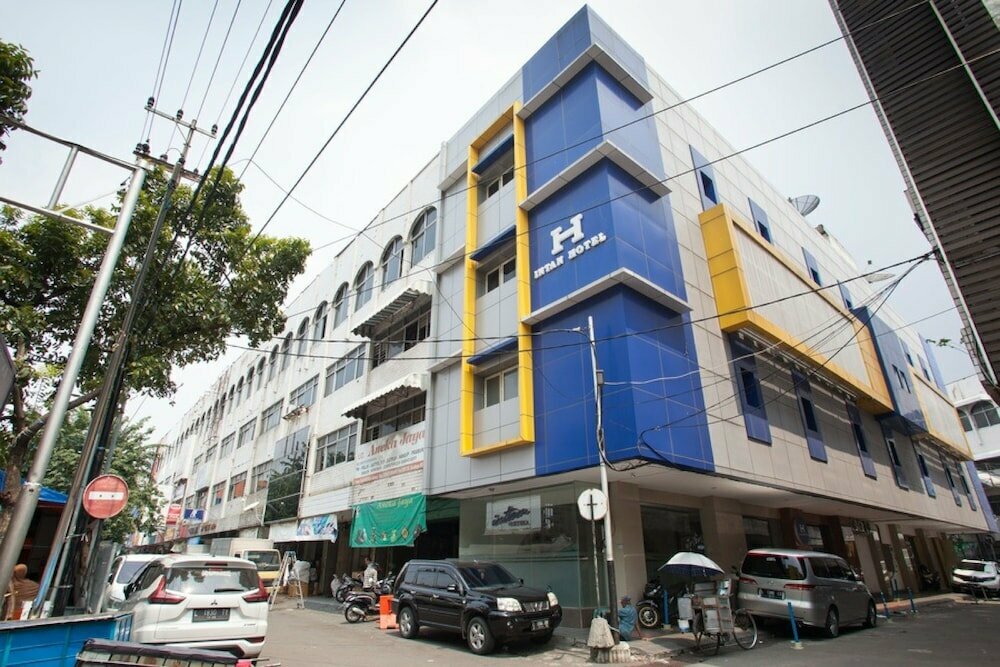 Otel RedDoorz Plus Syariah near Pasar Turi, Surabaya, foto