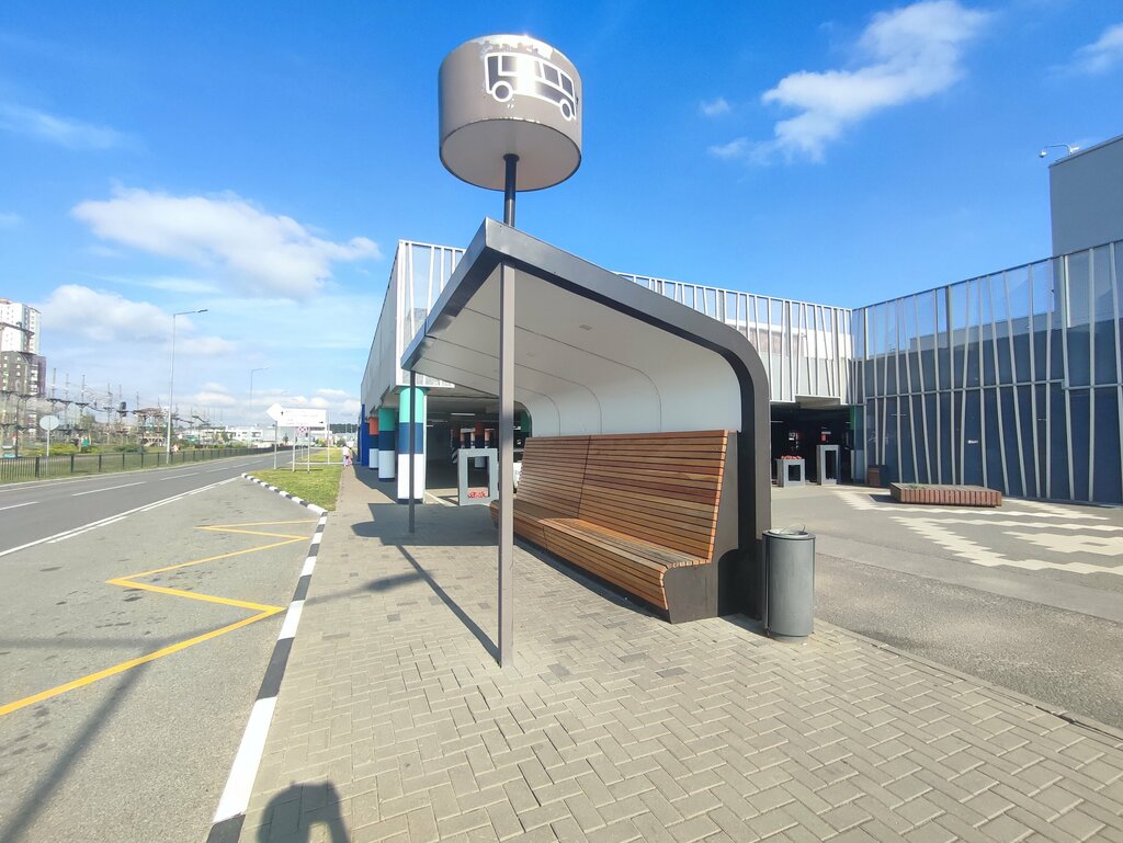 Toplu taşıma durağı Public transport stop, Kudrovo, foto