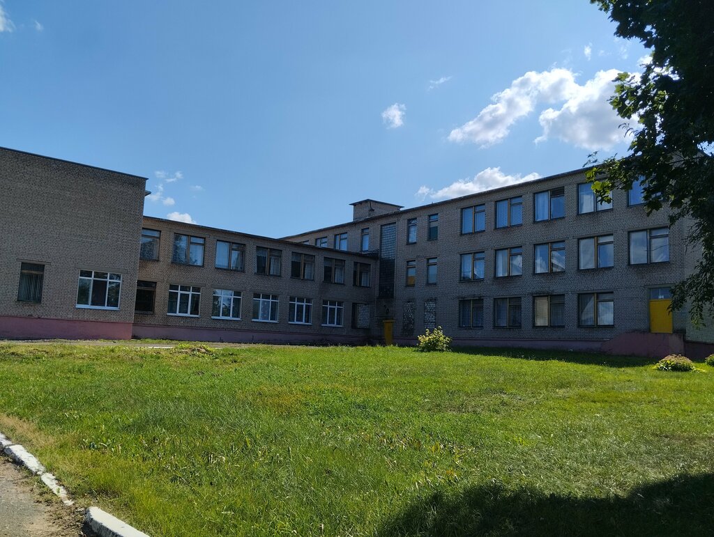 Ortaokul Школа, Minskaya oblastı, foto