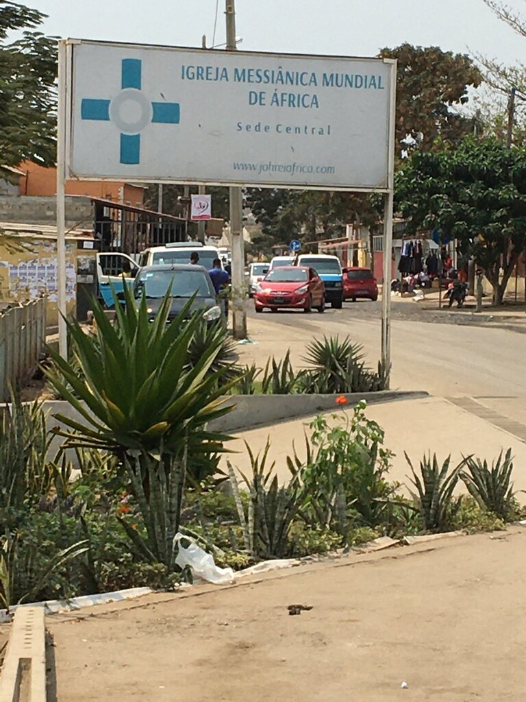 Protestan kilisesi Igreja Messiânica, Loanda, foto