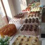 Тортлар (Aspijallob Street No:107A), pasta, şekerleme ve tatlı  Şehrisebz'den