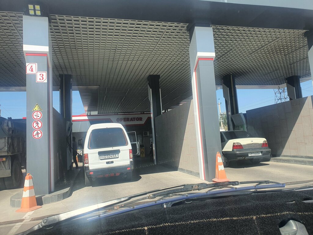 Otogaz dolum istasyonu Metan, Taşkent eyaleti, foto