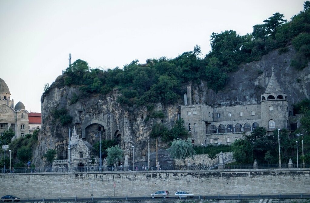 Turistik yerler Gellert Hill Cave, Budapeşte, foto