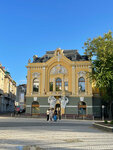 Gradska biblioteka (Ulica Cara Dušana No:2), kütüphaneler  Subotica'dan