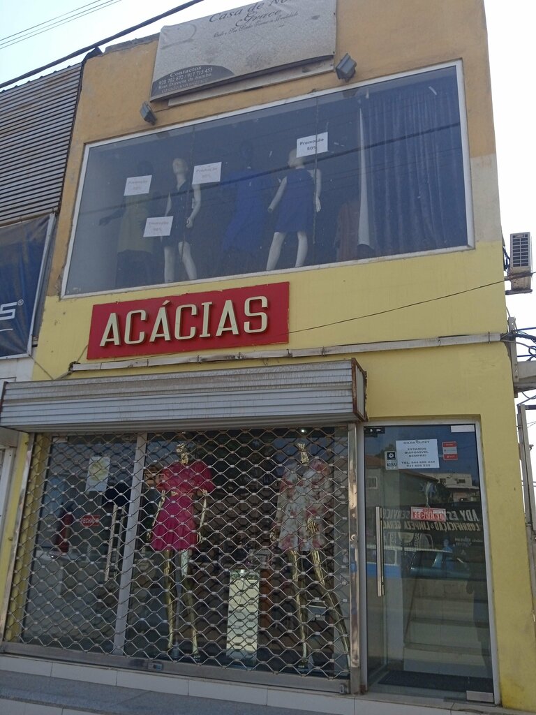 Giyim mağazası Loja de Noivas, Loanda, foto