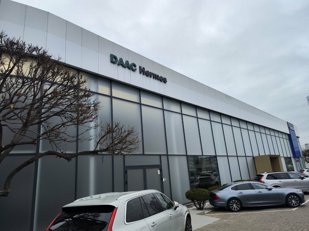 Otomobil satış galerileri Volvo DAAC Hermes, Kişinev, foto