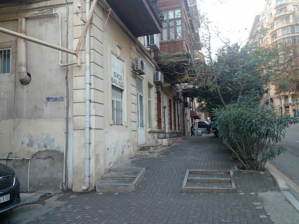 Oyun ve şans oyunu makinaları Winchester Ovçu Baliqçi, Bakü, foto