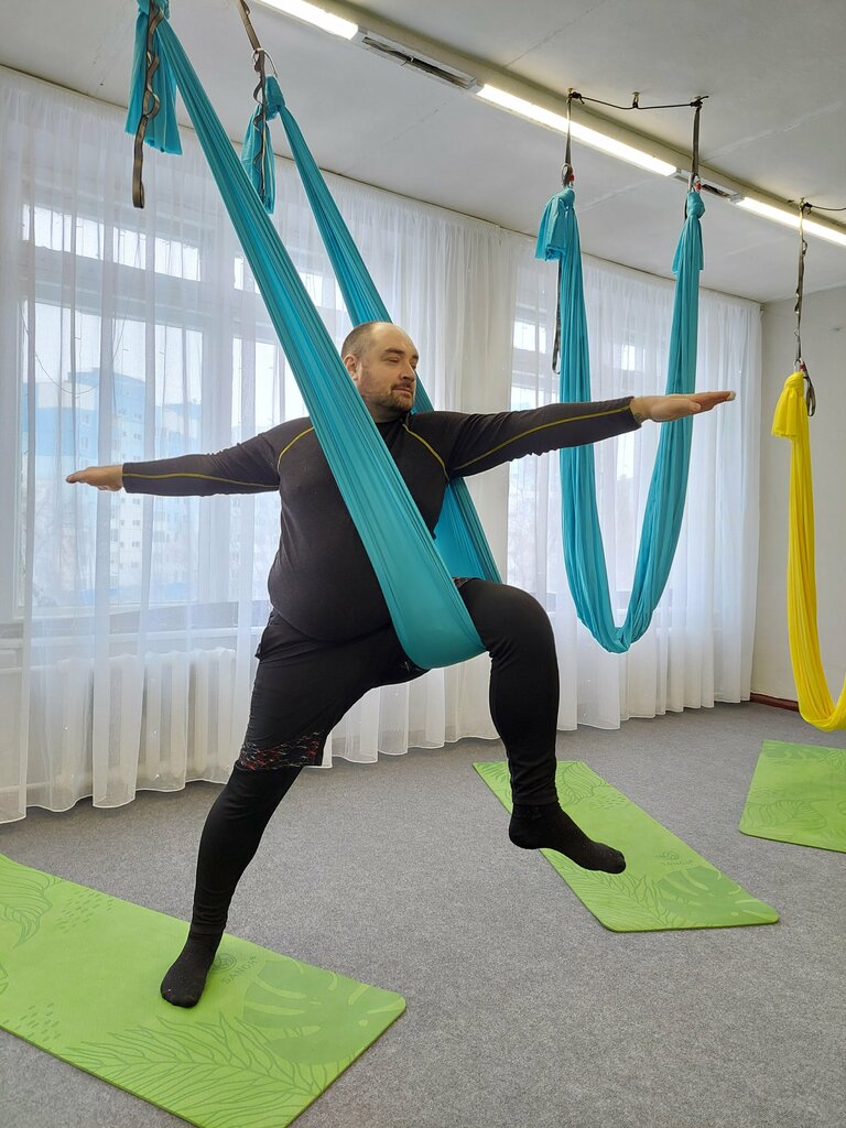 Yoga stüdyosu Студия аэройоги Елены Ларионовой, Ulyanovsk, foto