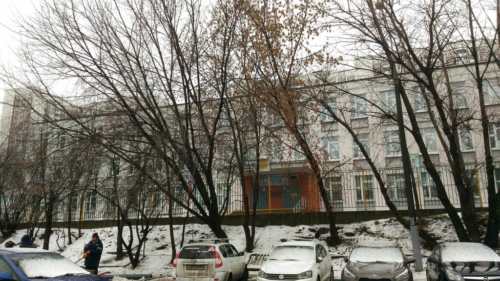 Ortaokul Школа № 1636 Ника, здание № 1, Moskova, foto