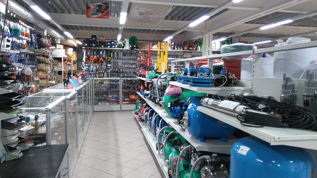 Yapı mağazası Master, Pskov, foto