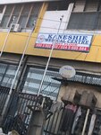 Kaneshie medical center (Mantse Akramah Street No:1), tıp merkezleri ve klinikler  Akra'dan