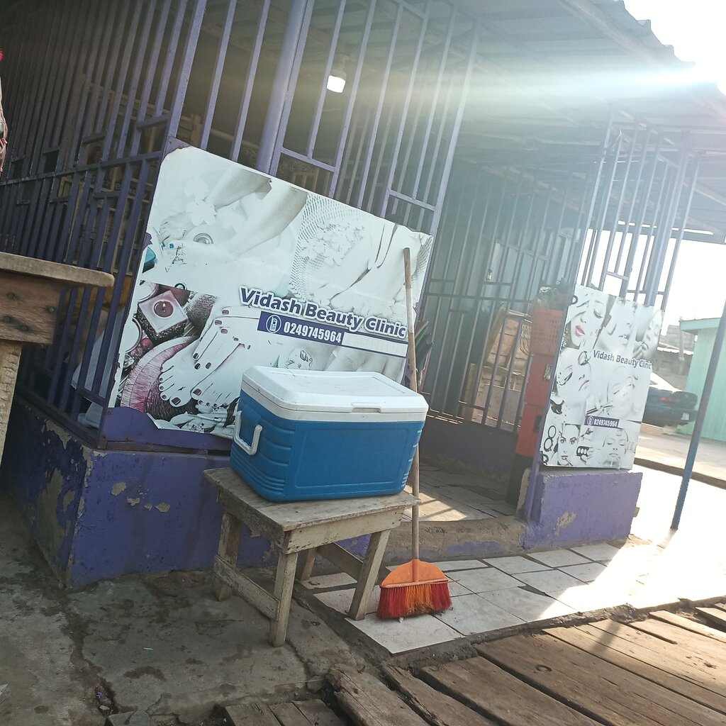 Kuaförler Vidash, Dünya, foto