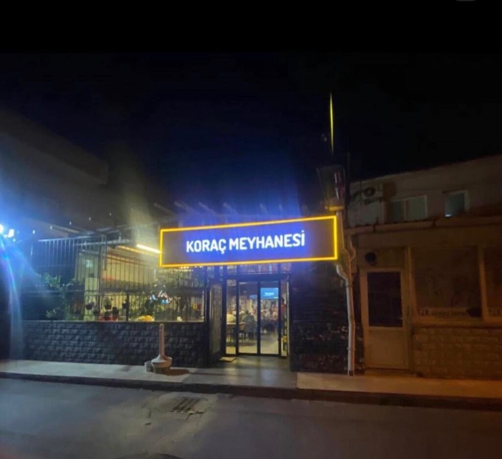 Restoran Koraç Restaurant Ve Bira Evi, İzmir, foto