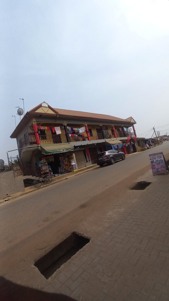 Giyim mağazası Rita's Collection, Dünya, foto