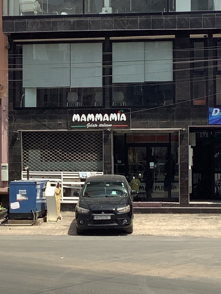 Market Mammamia Gelato Les Maristes, Dakar, foto