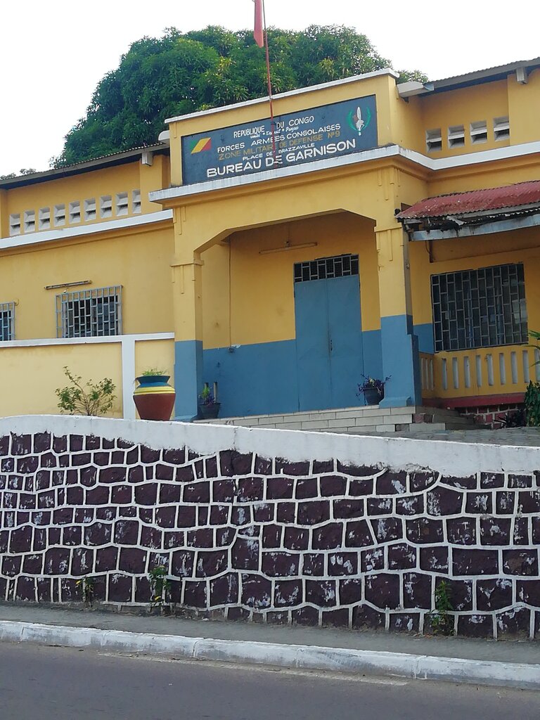 Devlet kurumları ve bakanlıklar Bureau De Garnison, Brazzaville, foto