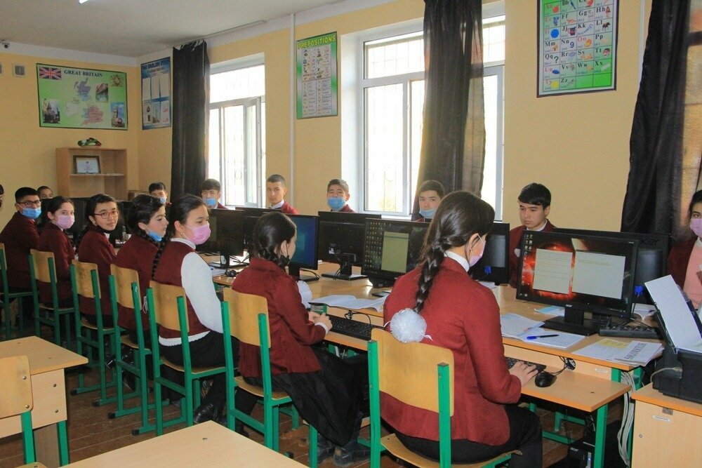 Ortaokul Specialized State General Education School No. 65, , foto