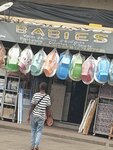 Babies (Rue 12 No:133, Seyni Gueye), çocuk ürünü toptancıları  Abican'dan