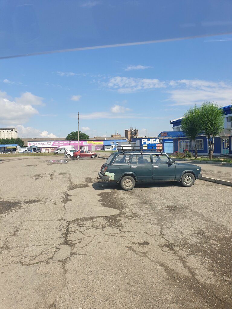 Gıda pazarı Ника, Zelenokumsk, foto