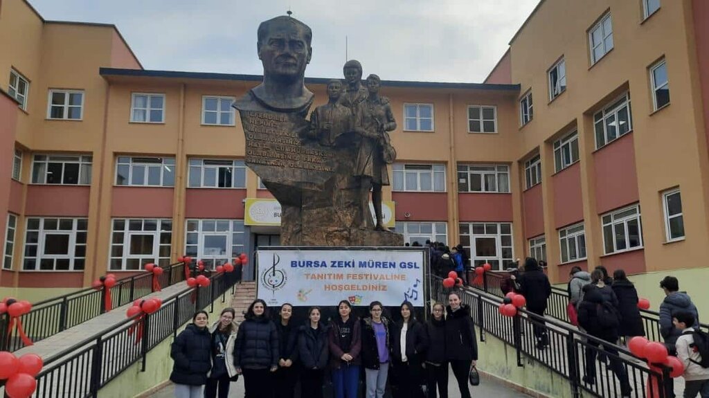 i̇lkokul Konaklı İlkokulu, Bursa, foto