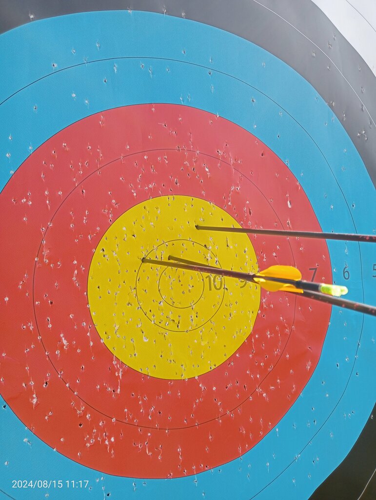 Atıcılık ve okçuluk kulüpleri ve atış alanları Lukodrom, Oral (Uralsk), foto