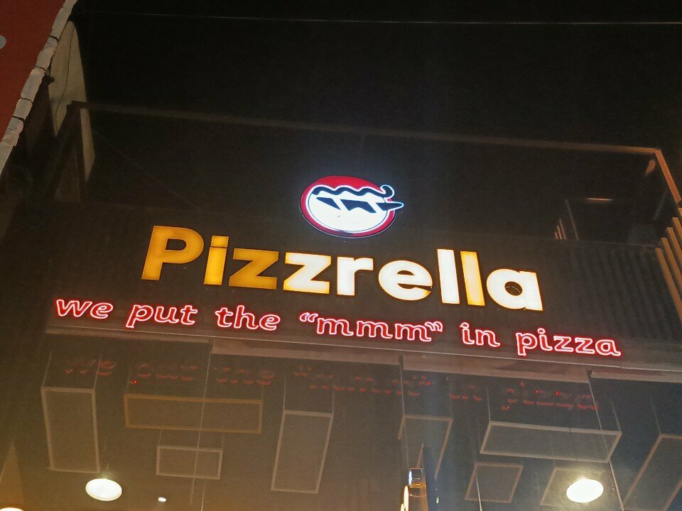Restoran Pizzrella, Islamabad, foto
