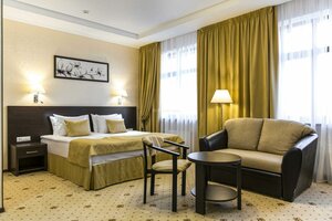 Ural Tau (Gogolya Street No:72), otel  Ufa'dan