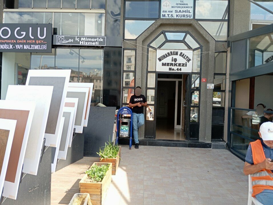 Sürücü kursları Yeni Sahil Sürücü Kursu, İstanbul, foto