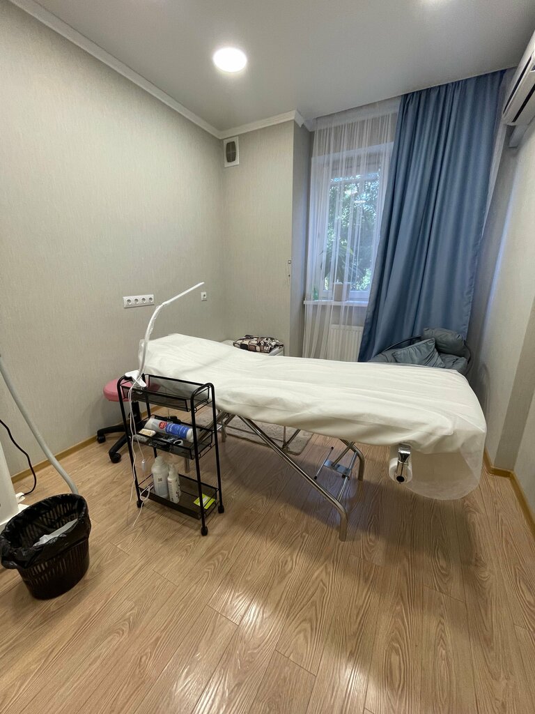 Kaş ve kirpik salonu Bakhroroom, Krasnodar, foto