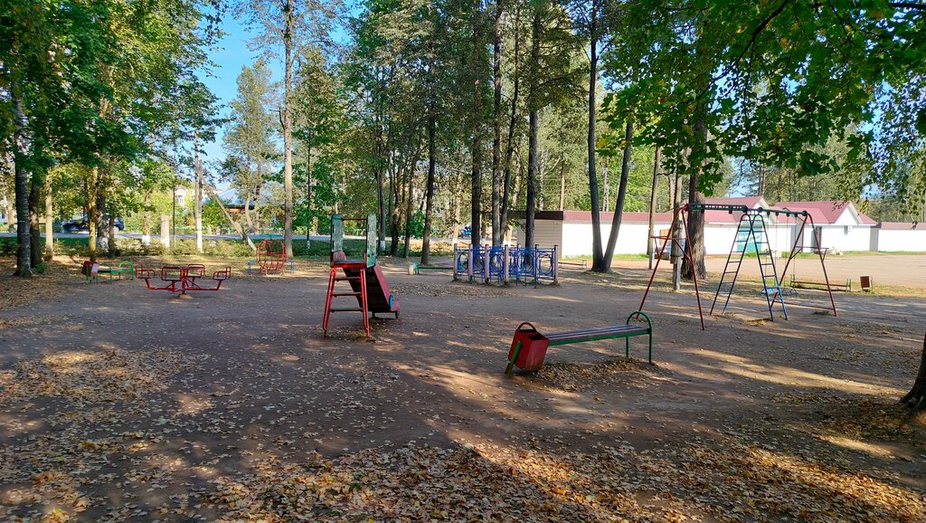 Oyun alanı Playground, Kirovskaya oblastı, foto