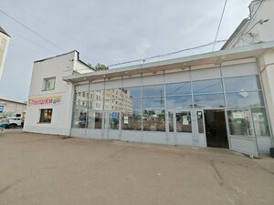 Super bass (Zheleznodorozhnaya Street No:7), cep telefonu aksesuarları  Vyborg'dan